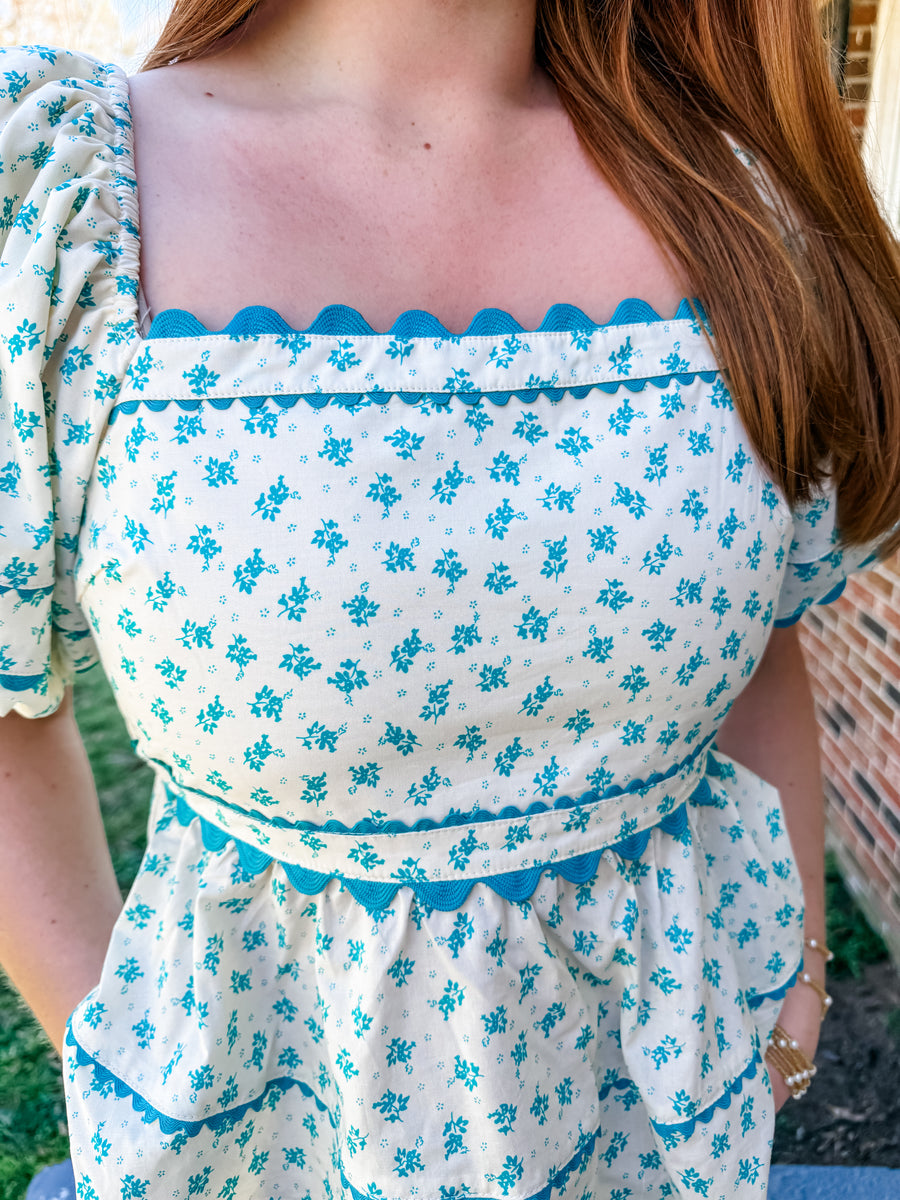 Teal Ric Rac Top – Just a Small Town Girl